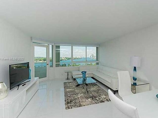 400 Pointe Dr S #1007, Miami Beach, FL 33139