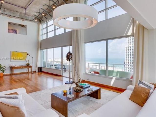 400 Pointe Dr S #2404, Miami Beach, FL 33139