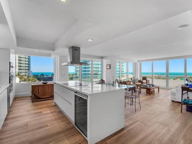 400 Pointe Dr S #704, Miami Beach, FL 33139