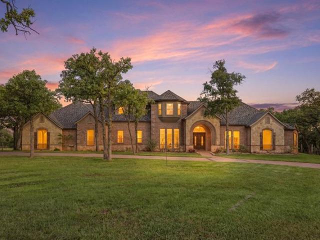 400 Porter Rd, Bartonville, TX 76226