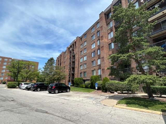 400 Park Avenue # 211