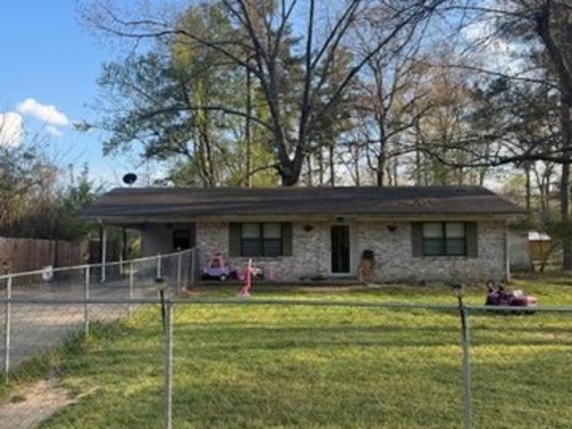 400 Park St, Star City, AR 71667