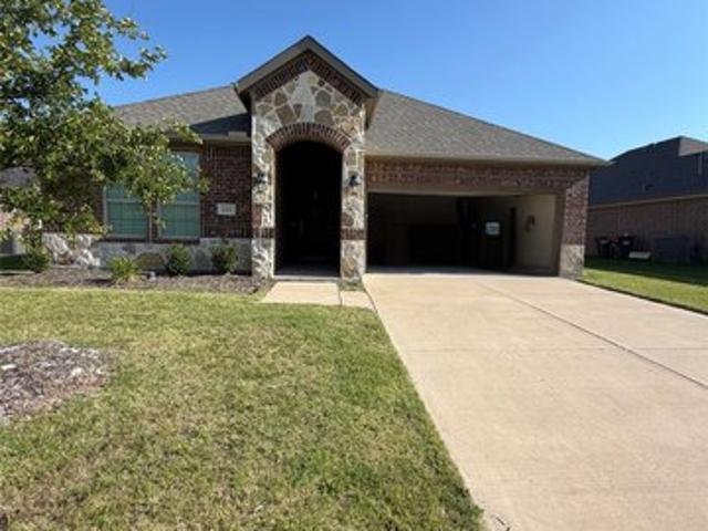 400 Penn St, Anna, TX 75409