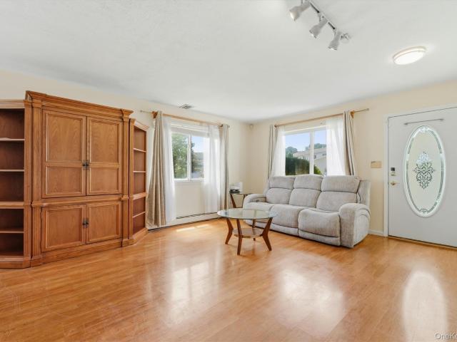 400 Plover Court