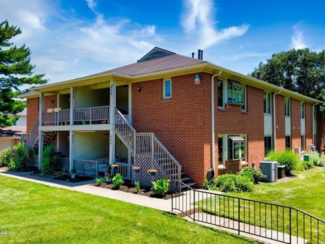 400 Rosewood Ct, Louisville, KY 40223