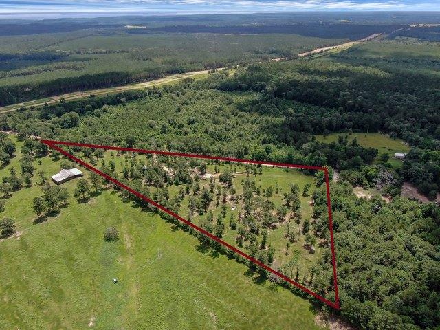 400 Raven Hill Rd, Oakhurst, TX 77359