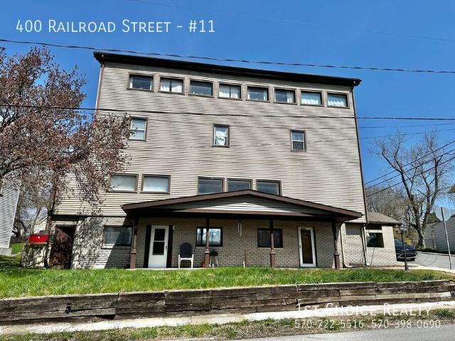 400 Railroad Street