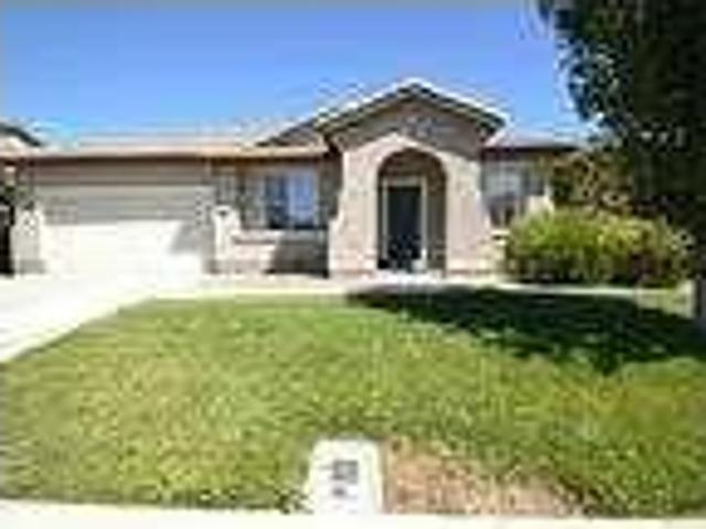 400 Rennert Way, Dixon, Ca 95620