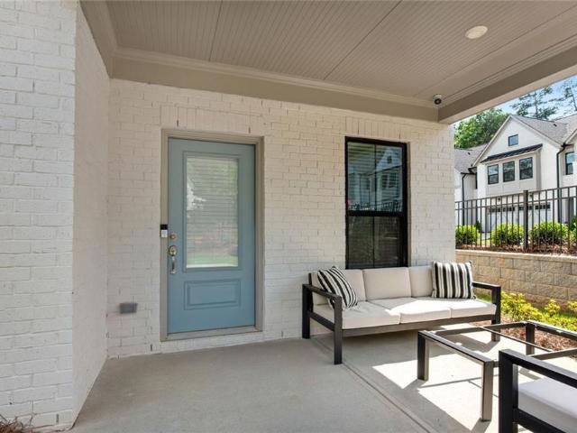 400 Renwood Trail