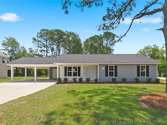400 Rutherford St, Spring Lake, NC 28390