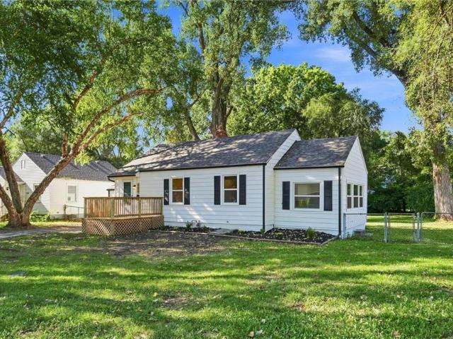 400 W 86th Terrace