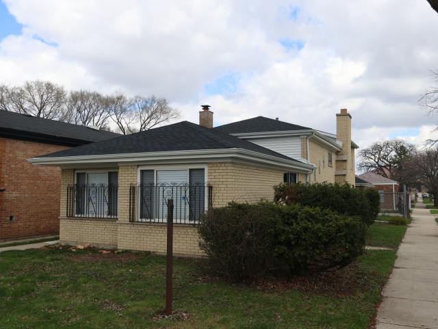 400 W 96th St, Chicago, IL 60628 | MLS #12619 | Compass