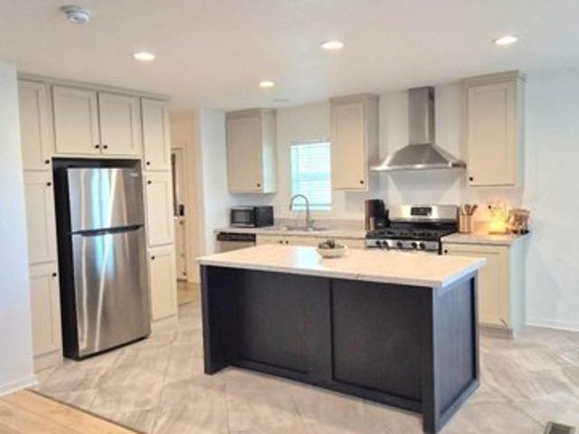 400 W Baseline Rd Lot 241, Tempe, AZ 85283