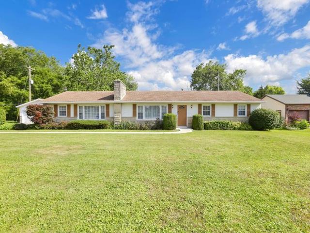 400 W Main St, West Jefferson, OH 43162