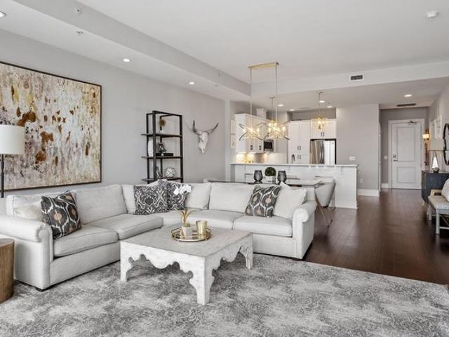 400 W North St Apt 818, Raleigh, NC 27603