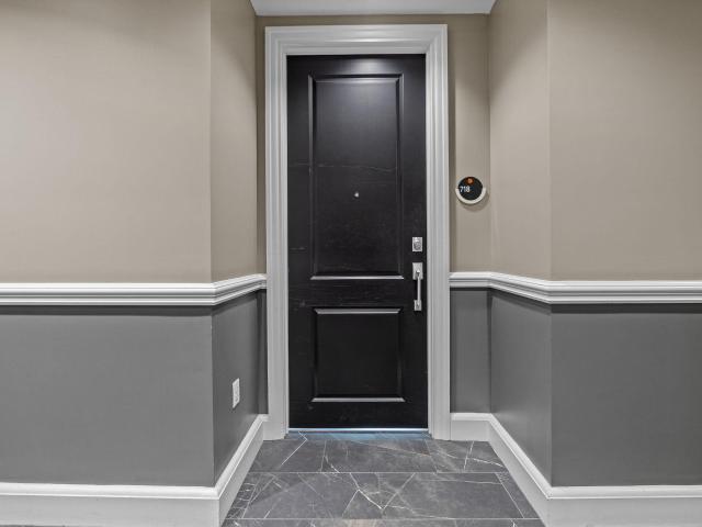400 W North Street 718 A