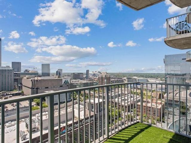 400 W Peachtree Street Nw 2808, Atlanta, GA