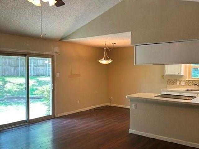 400 Woodlake Circle