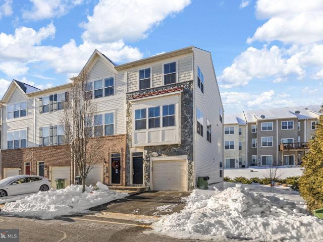 400 Woodstream Cir, Unit 32140, Stafford, VA 22556 | MLS #VAST2045 | Compass