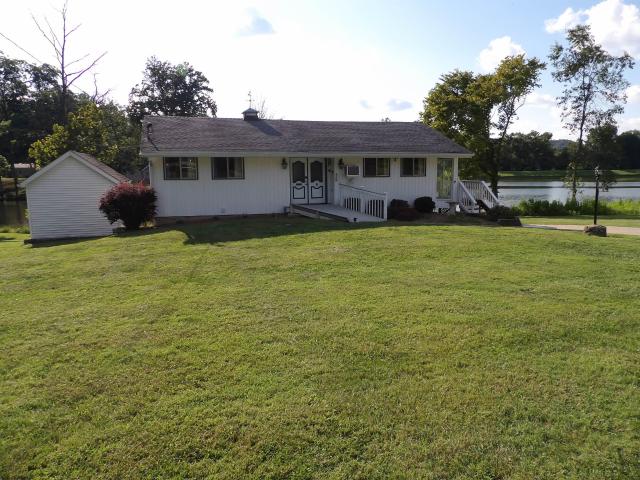 400 Whippoorwill Lane