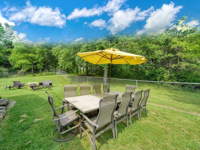 400 Willow Lake Road