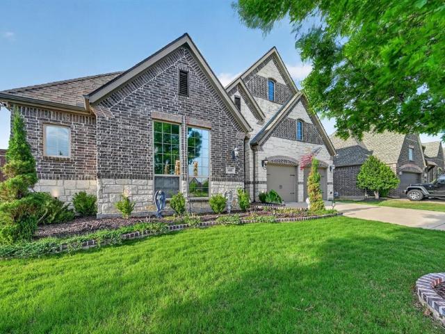 400 Trailside Drive