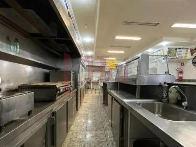 400m2 na galeria califórnia arte no centro