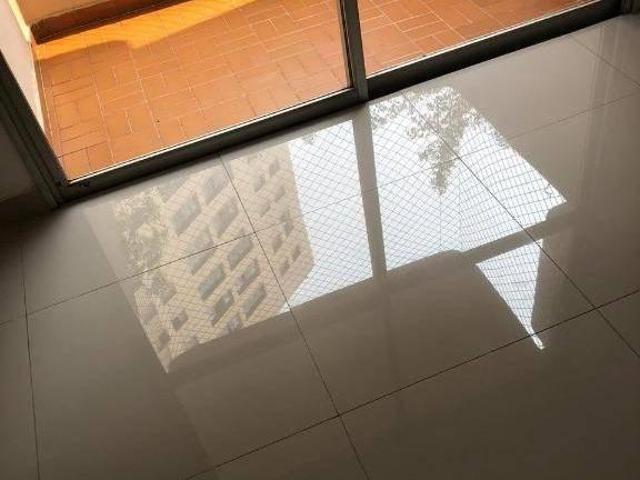 400MTS DO METRÔ  2 DORMS, 2 WCS, SACADA