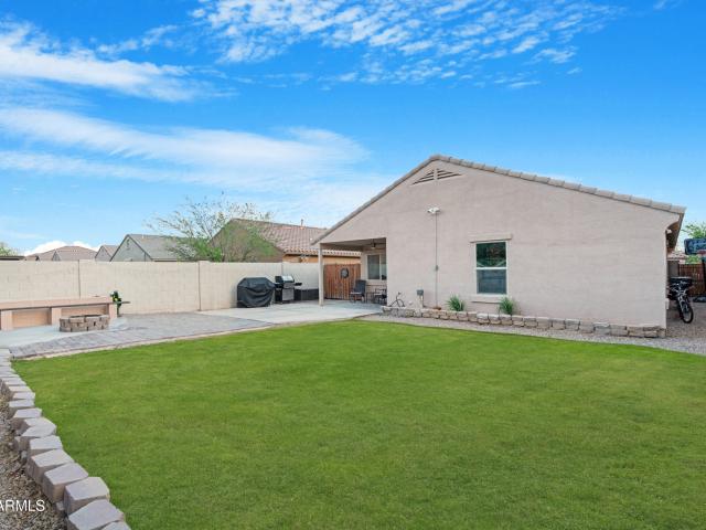 40142 w coltin way