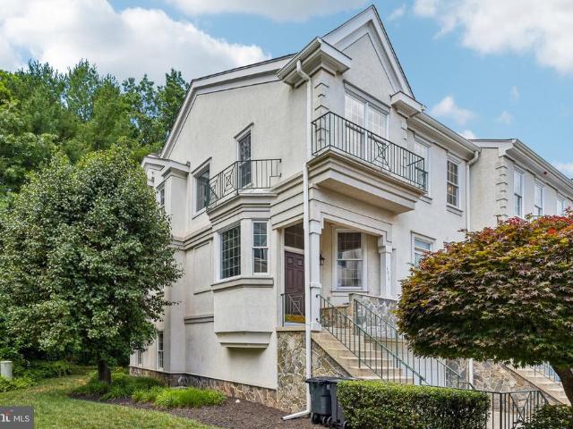 4014 Dogberry Lane