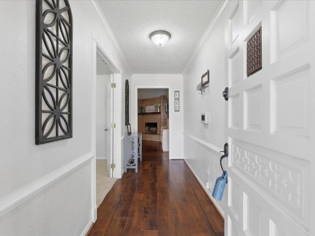 4014 Pin Oak Drive