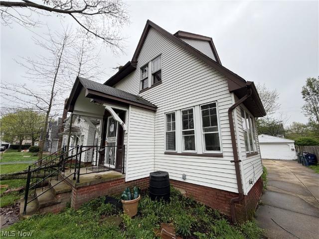 4014 Rosemond Road