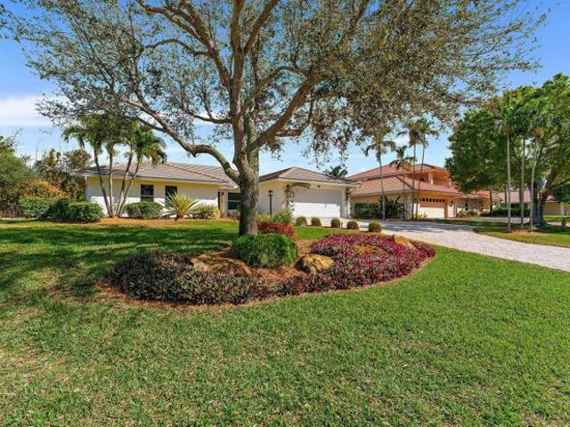 4014 SE Fairway E, Stuart, FL 34997