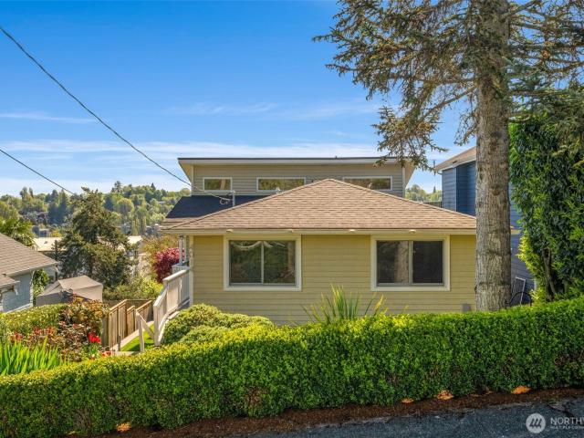 4014 32nd Ave SW, Seattle, WA 98126 | MLS #2504