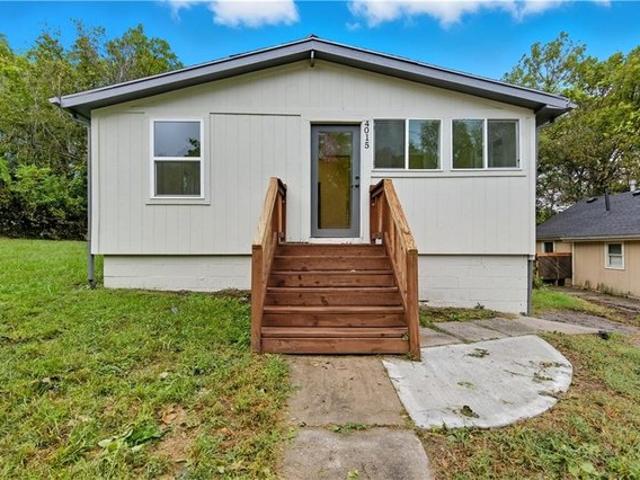 4015 Myrtle Ave, Kansas City, MO 64130