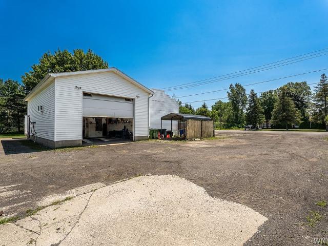 4015 Mapleton Road