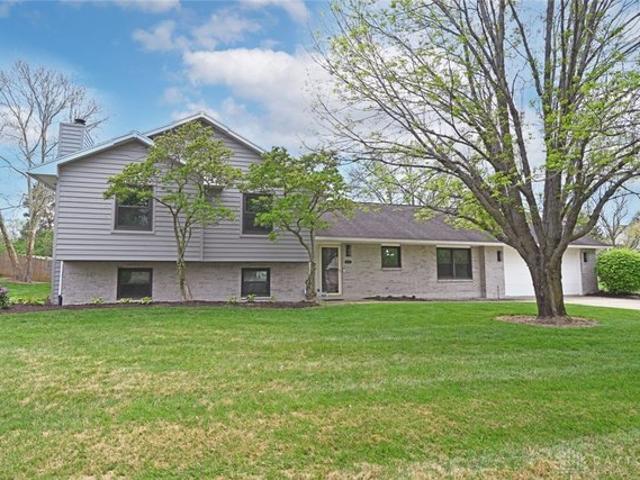 4015 Margate Dr, Beavercreek, OH 45430