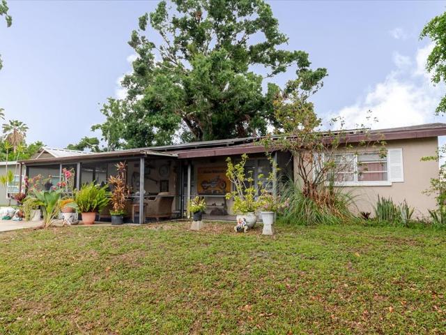 4015 Asbury Pl, Sarasota, FL 34233 | MLS #A4654