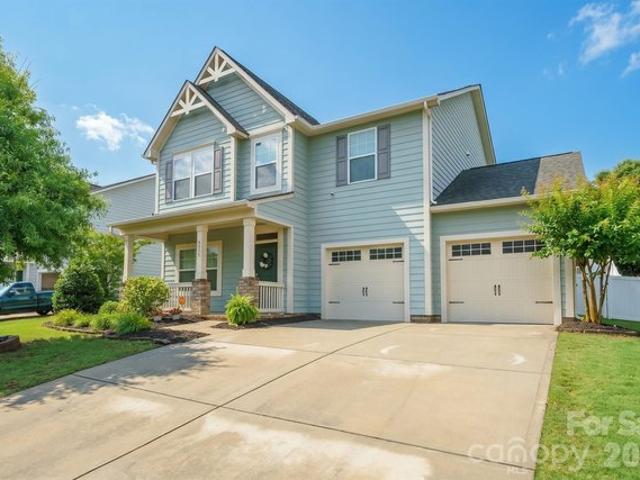 4015 Huntley Glen Dr, Pineville, NC 28134
