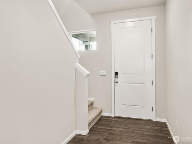 4015 Hyde Loop NE # 119