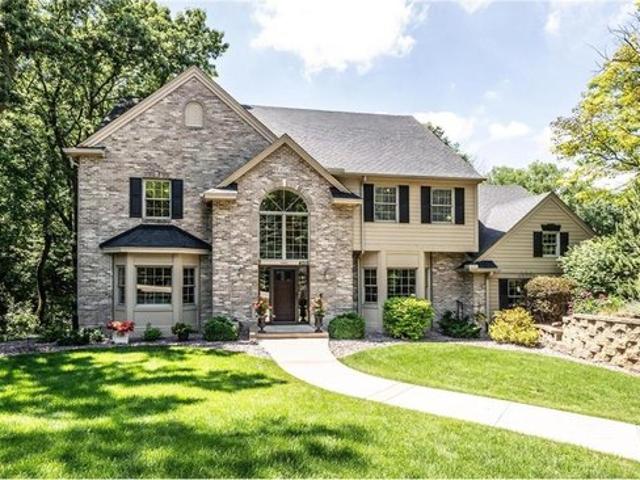 4015 Hosford Hills Rd, Eagan, MN 55123
