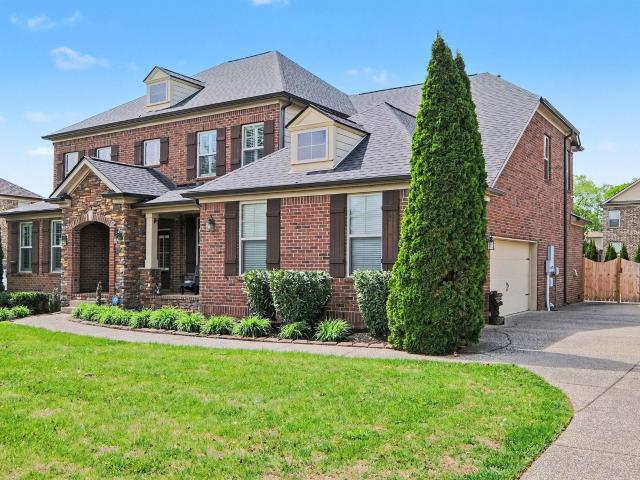 4015 Pendleton Dr