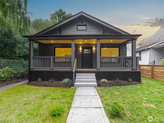 4015 S Yakima Ave, Tacoma, WA 98418