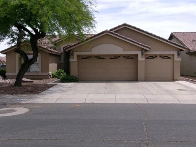 4015 W Menadota Dr, Glendale, AZ 85308