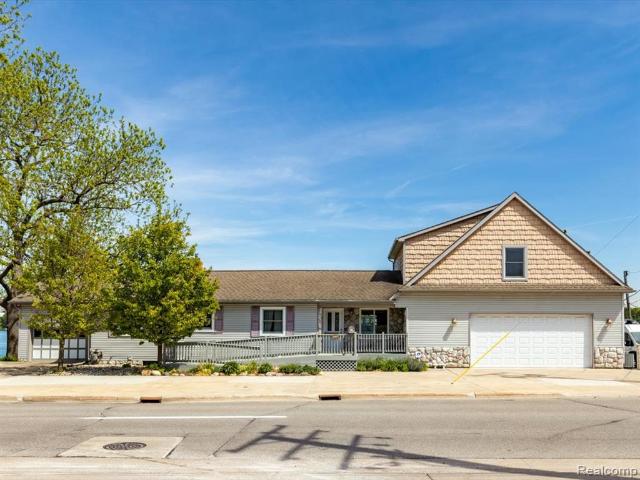 4016 Military Street