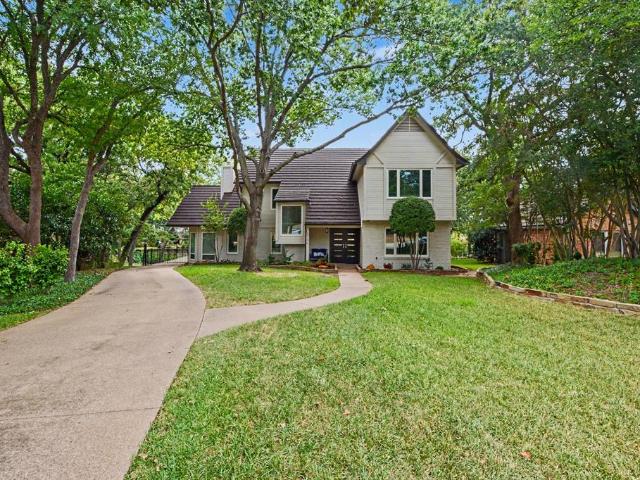 4016 Ambleside Court