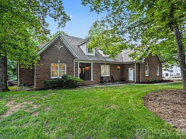 4016 Ancestry Cir, Weddington, NC 28104