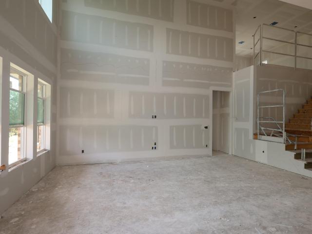 4016 Fulton Dr