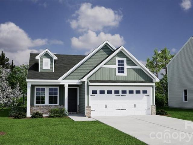 4016 Juno Dr, Charlotte, NC 28215