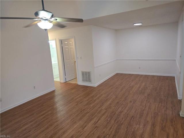 4016 Rainbow DR
